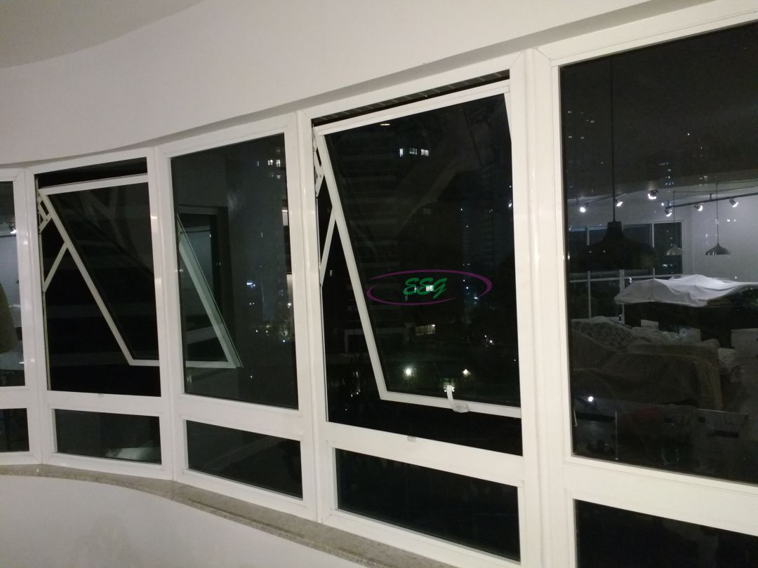 ESQUADRIA DE ALUMÍNIO BATEL